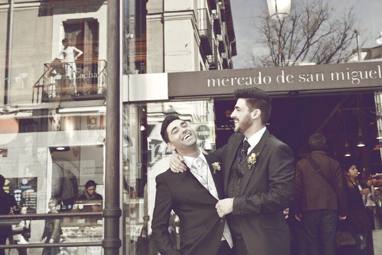 Fotógrafos de boda en Madrid Gayfriendly - Reportajes de bodas LGTBI ...